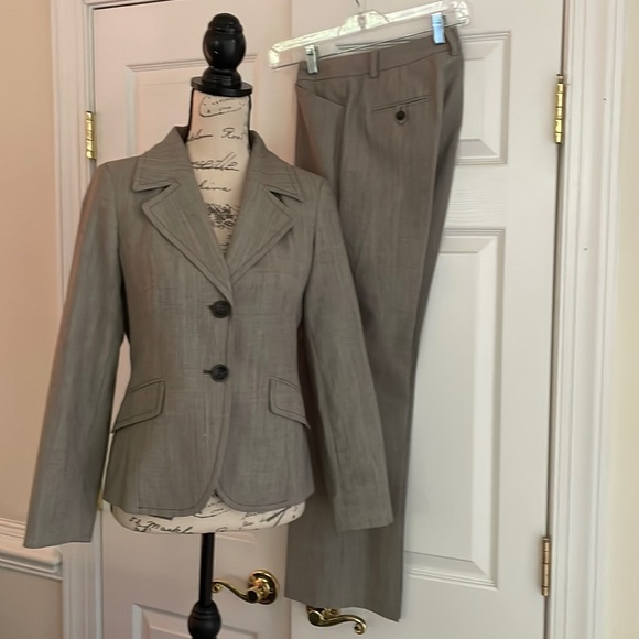Doncaster | Pants & Jumpsuits | Doncaster Pant Suit | Poshmark